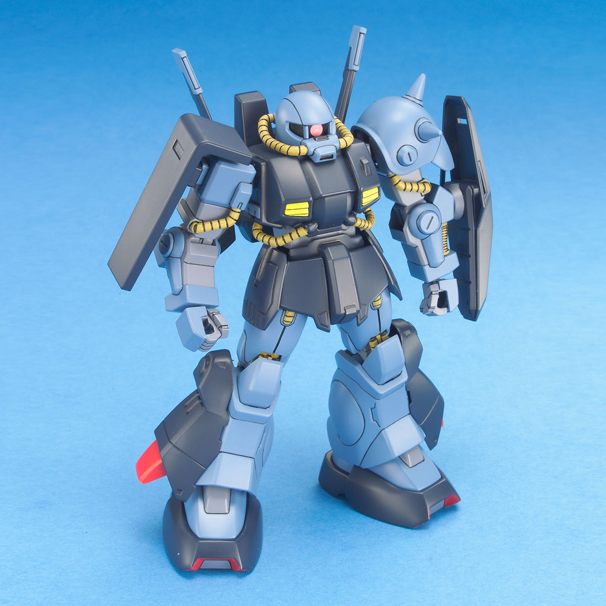 Bandai HGUC 1/144 RMS-106 Hi-Zack (Earth Federation) Model Kit – Gunpla ...